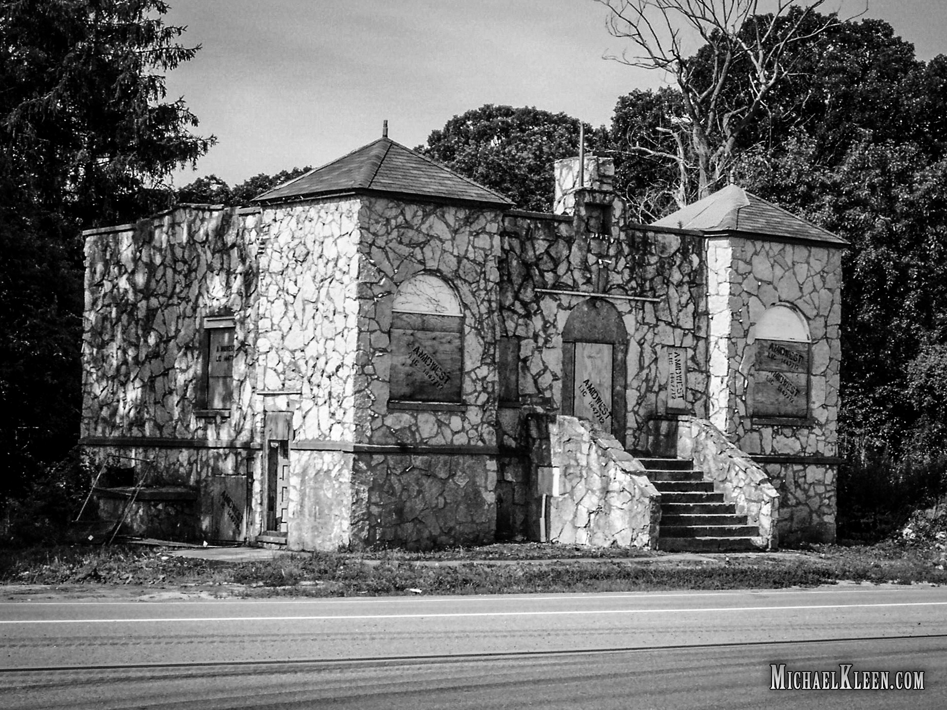 What Lurks on Shoe Factory Road? – M.A. Kleen