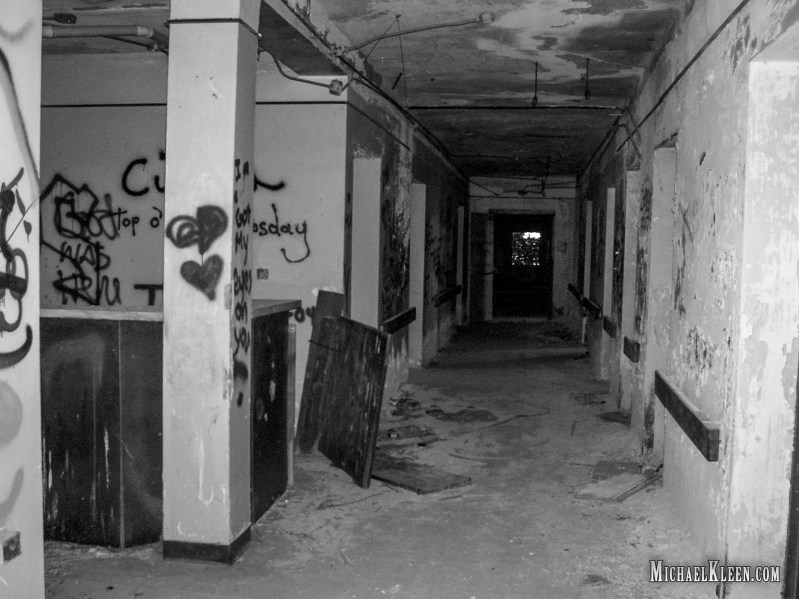 A Quick and Dirty Guide to Ashmore Estates – M.A. Kleen