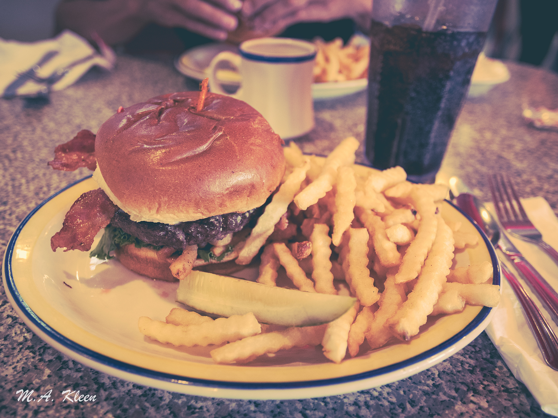 Gus’s Diner in Sun Prairie, Wisconsin – M.A. Kleen