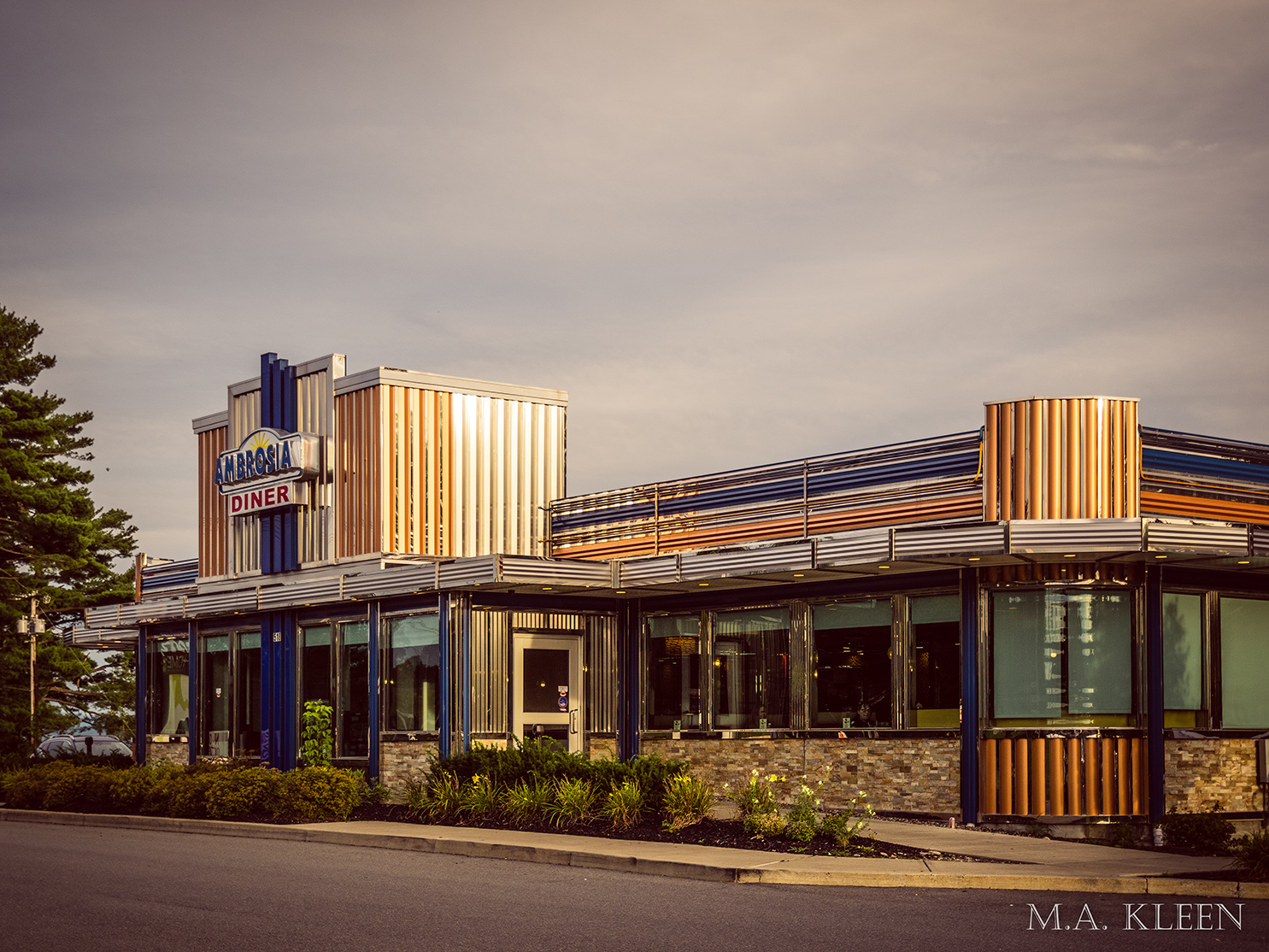 Diners Through the Decades: 2000s – M.A. Kleen