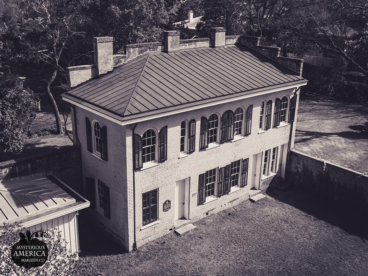 Victorian Ghosts Roam Wilmington's Bellamy Mansion – M.A. Kleen