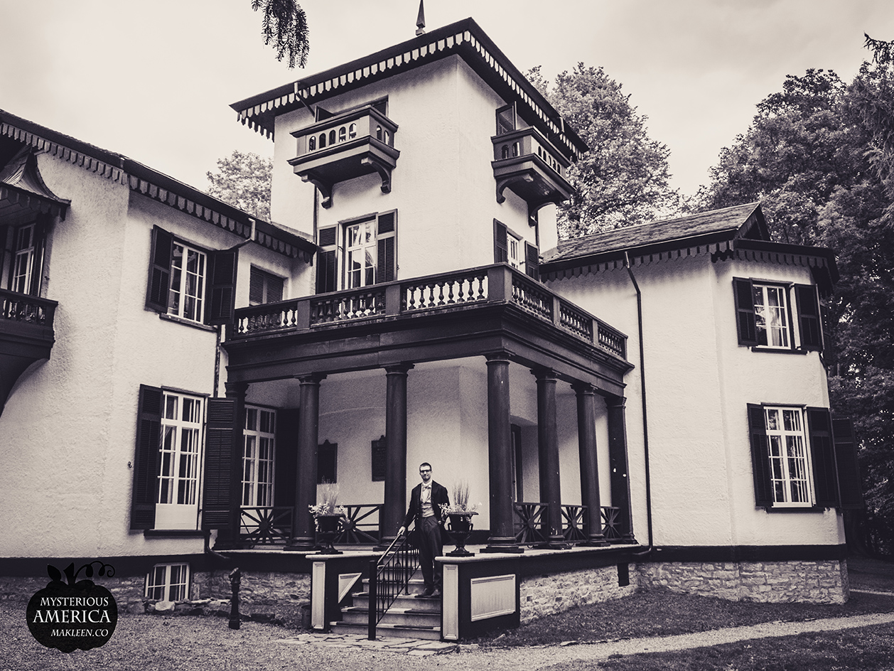 Canadian History Lingers at Bellevue House – M.A. Kleen