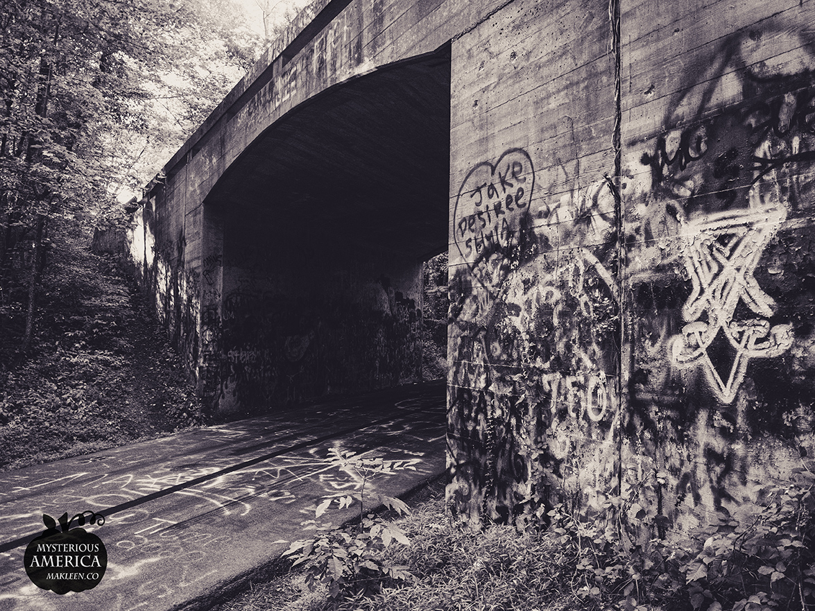 The Terrifying Truth Behind Crawford Road Bridge – M.A. Kleen