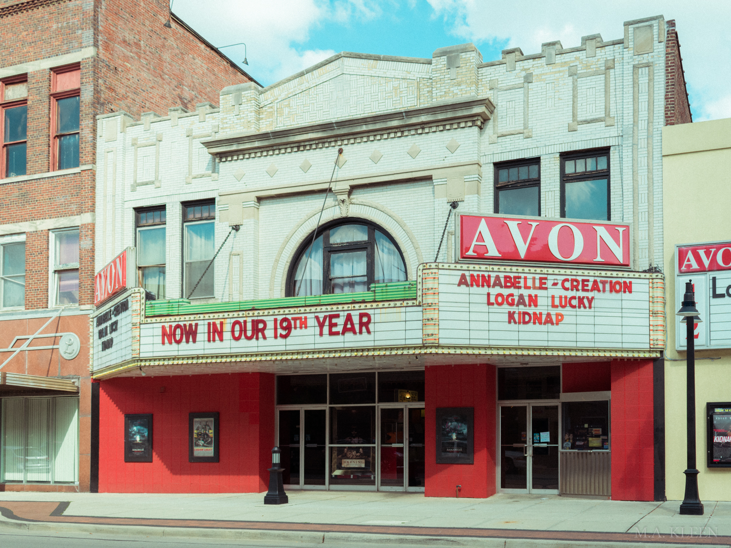 Avon Theater – M.A. Kleen